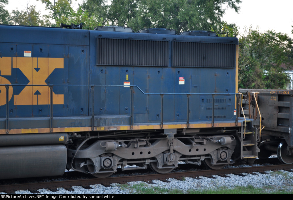 CSX 8737